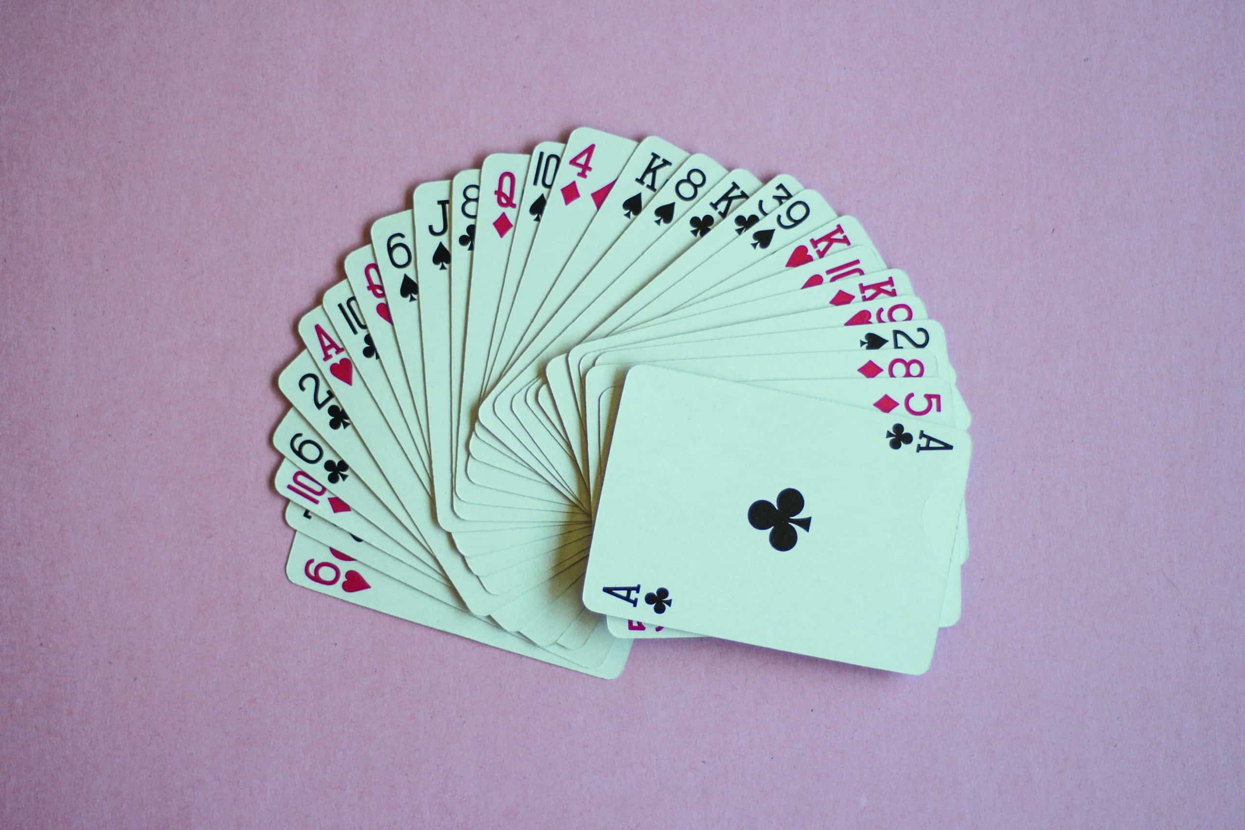 Le bridge pour stimuler ses capacités cognitives de manière ludique et ...